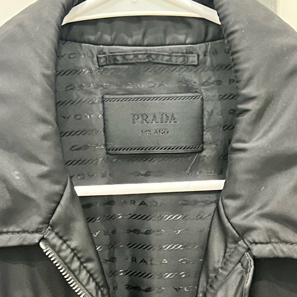 Prada | Jackets & Coats | Selling A Prada Jacket Medium Size And Black ...